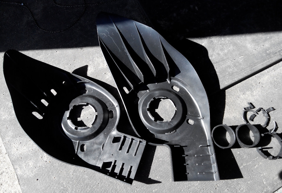 Защитные накладки задних стоек Audi A2 — Audi A2, 1,4 л, 2001 года ...