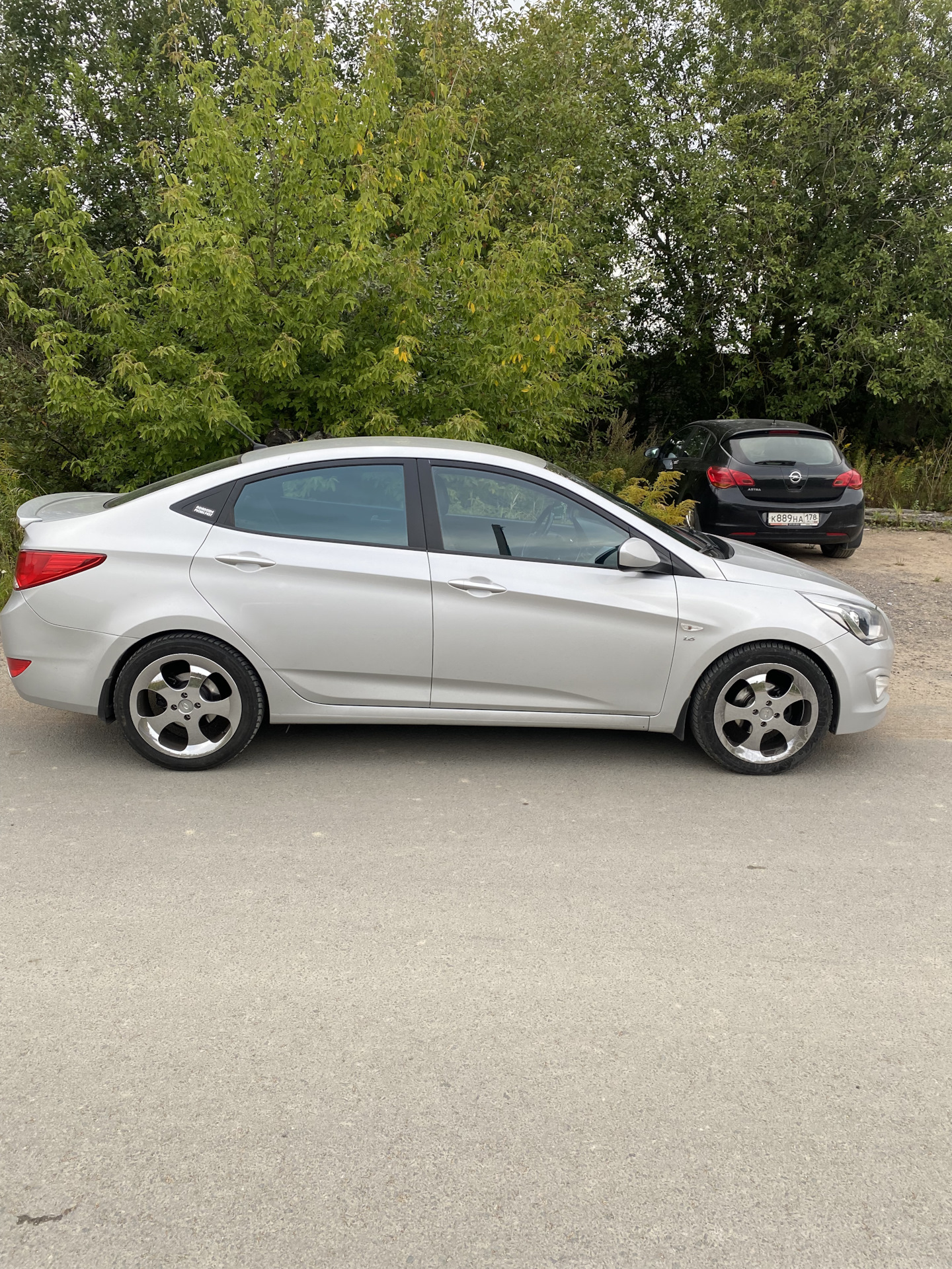 Про шины и вылет на R17 solaris — Hyundai Solaris (1G), 1,6 л, 2015 года | шины | DRIVE2