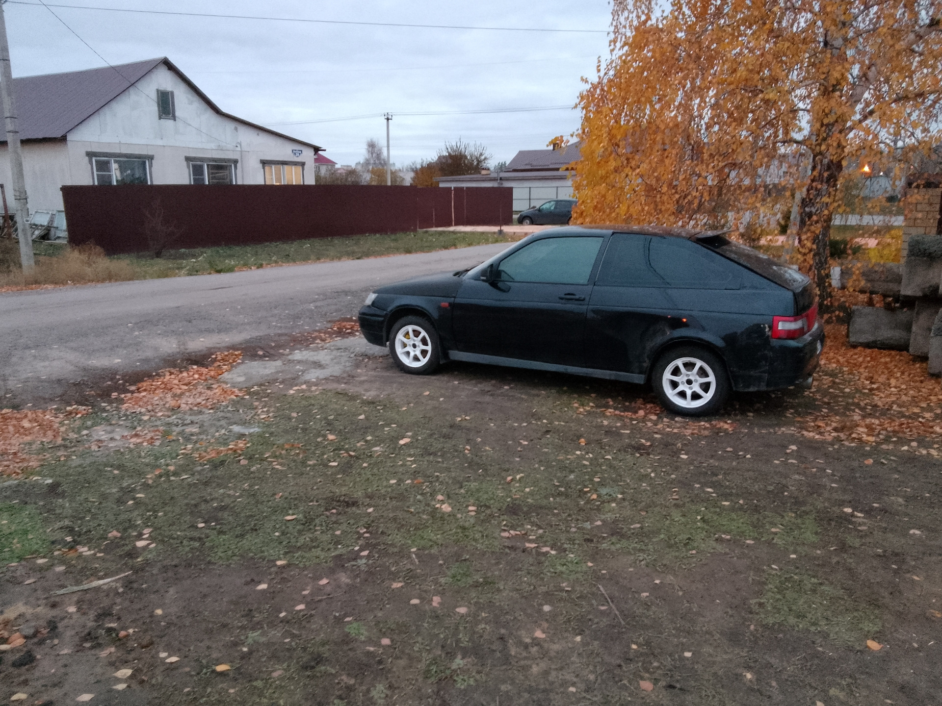 Пришла пора переобуваться, стабильный пост… — Lada 112 Coupe, 1,6 л, 2007 года | шины | DRIVE2
