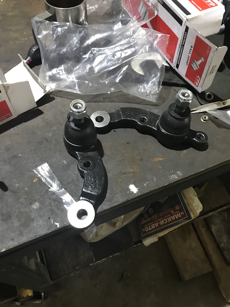 Замена шаровых нижних — Lexus LS (UCF20), 4 л, 1997 года | визит на ...