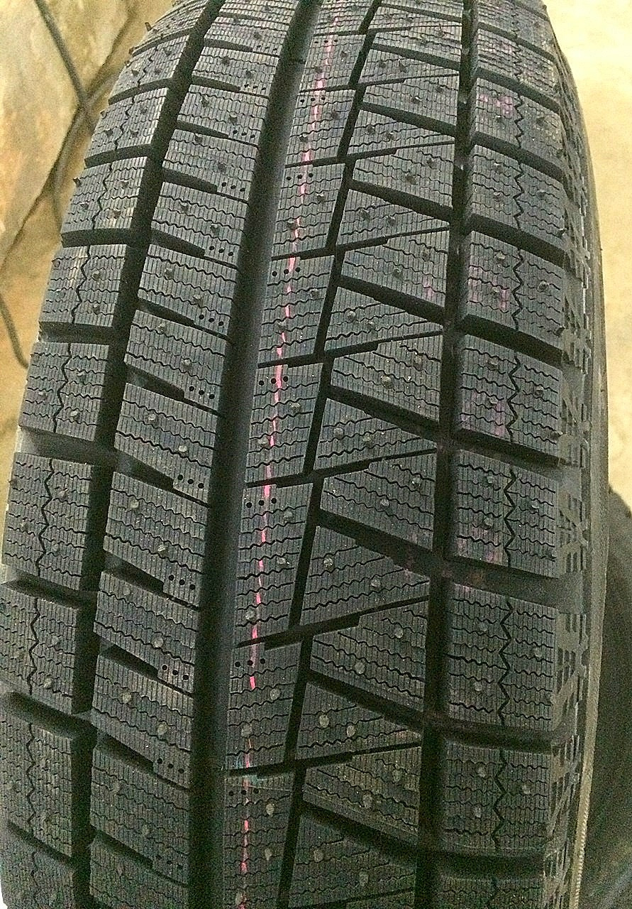 Новинка Textar: тормозные колодки для нового LAND ROVER DEFENDER ...