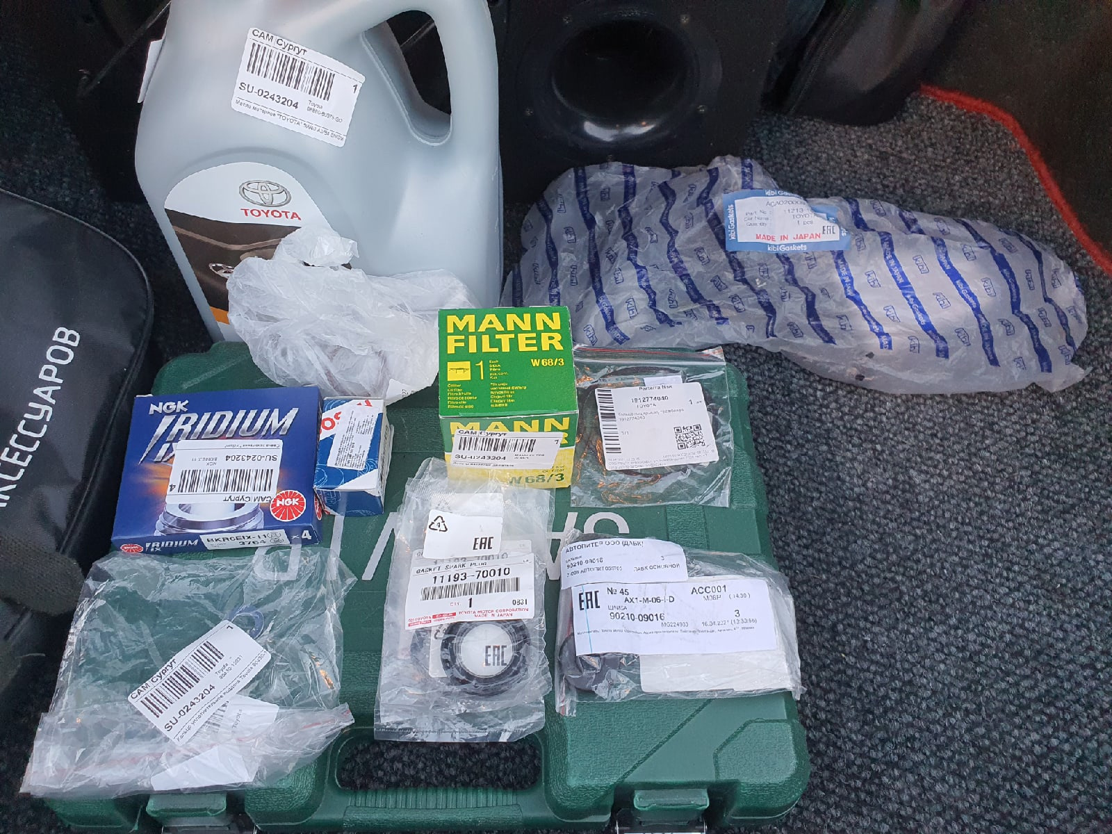 Обслуживание двигателя и заправка кондея — Toyota Sprinter Trueno (110 ...