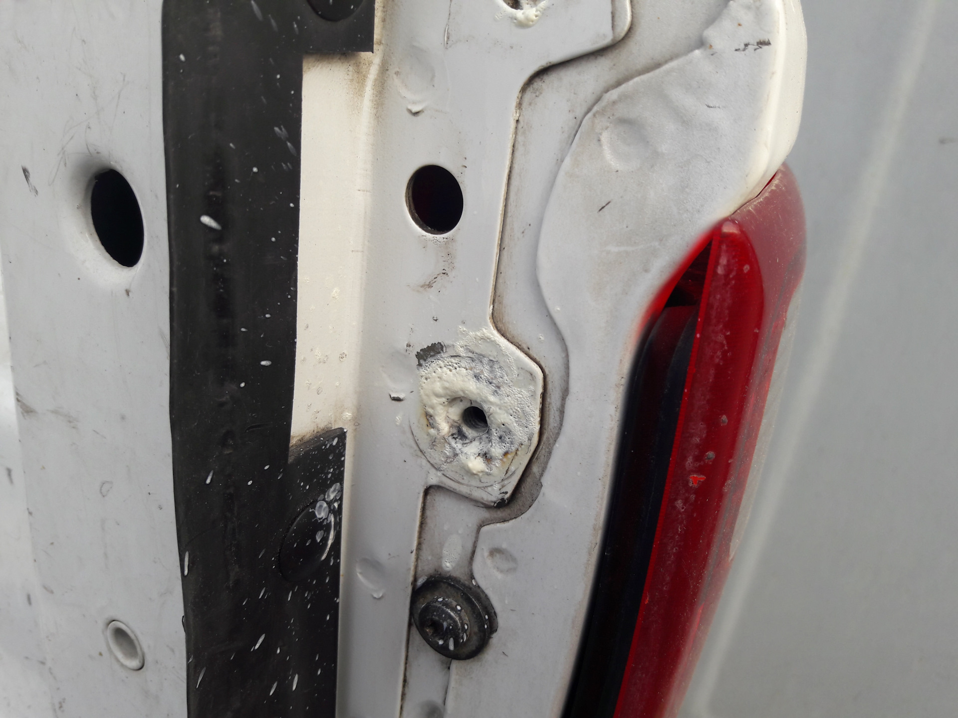 Топливный фильтр. Что не нужно брать. — Geely Emgrand EC7 FE-1, 1,8 л ...