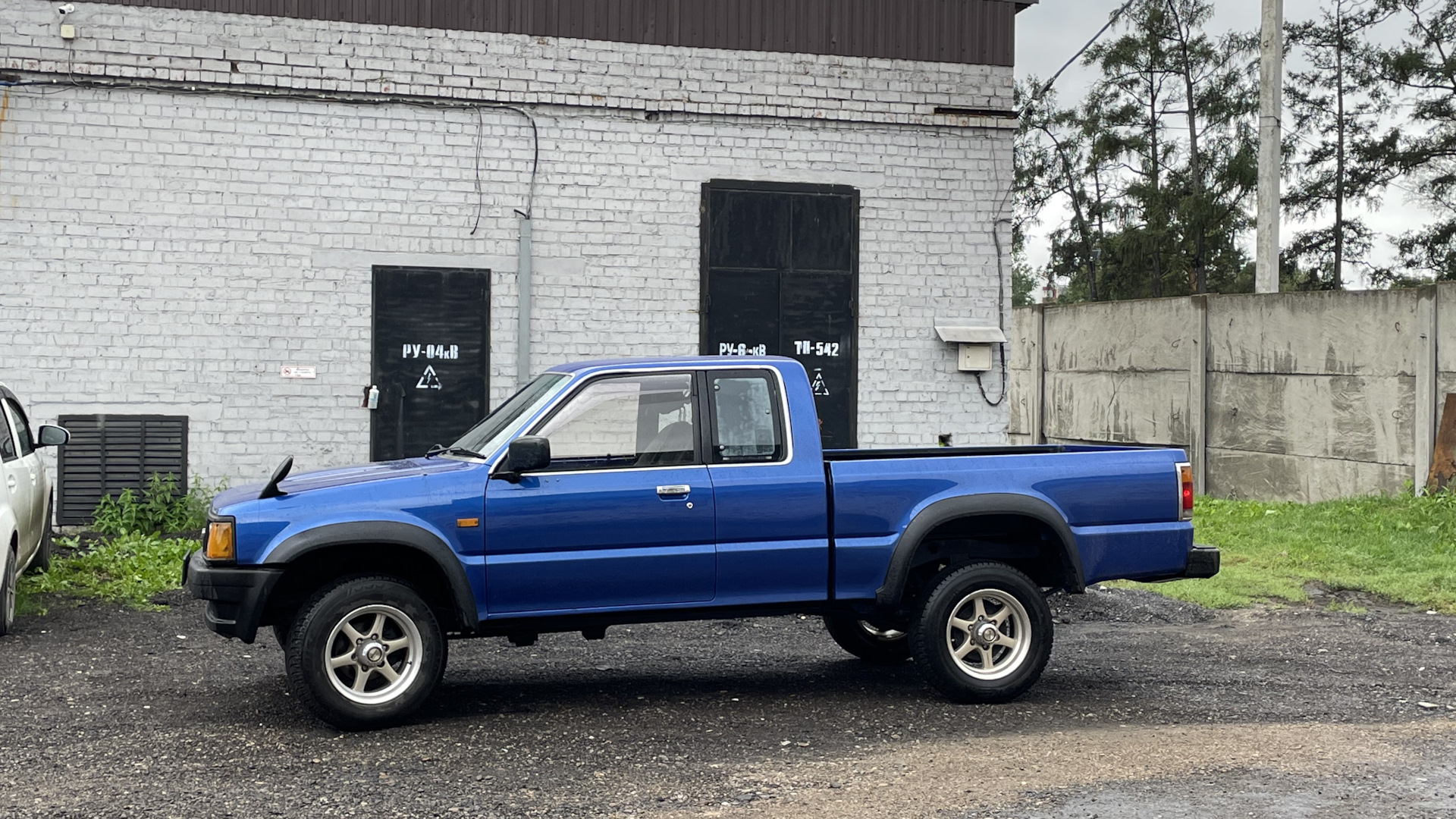 Mazda Proceed 2.6 бензиновый 1993 | на DRIVE2