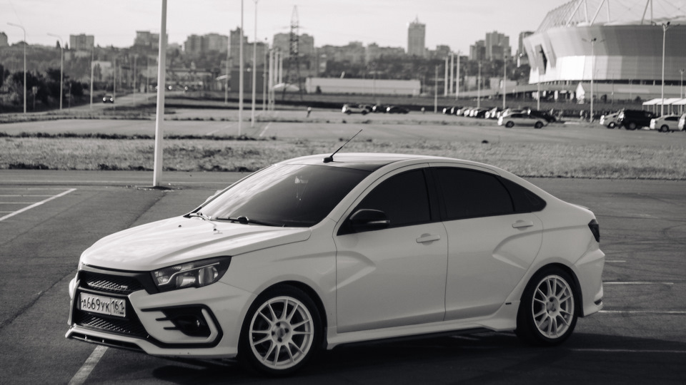 Lada Vesta (1G) 1.6 бензиновый 2016 | S-line на DRIVE2