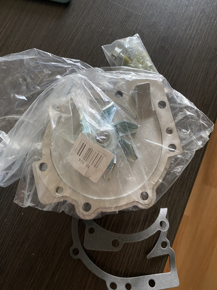 31293668 Водяной насос Volvo | Запчасти на DRIVE2