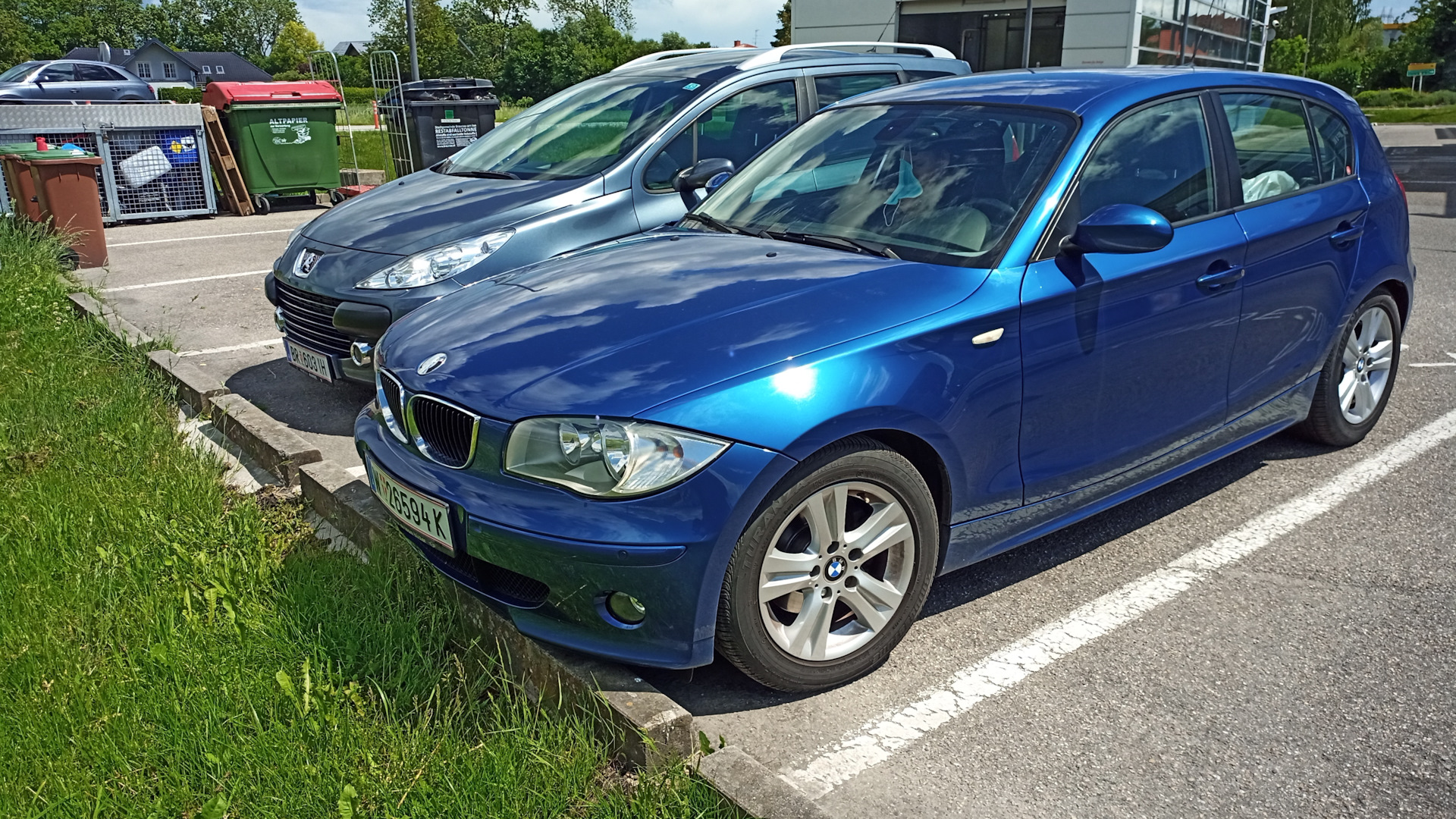 BMW 1 series (E81/E87) 2.0 дизельный 2005 | Синяя игрушка на DRIVE2