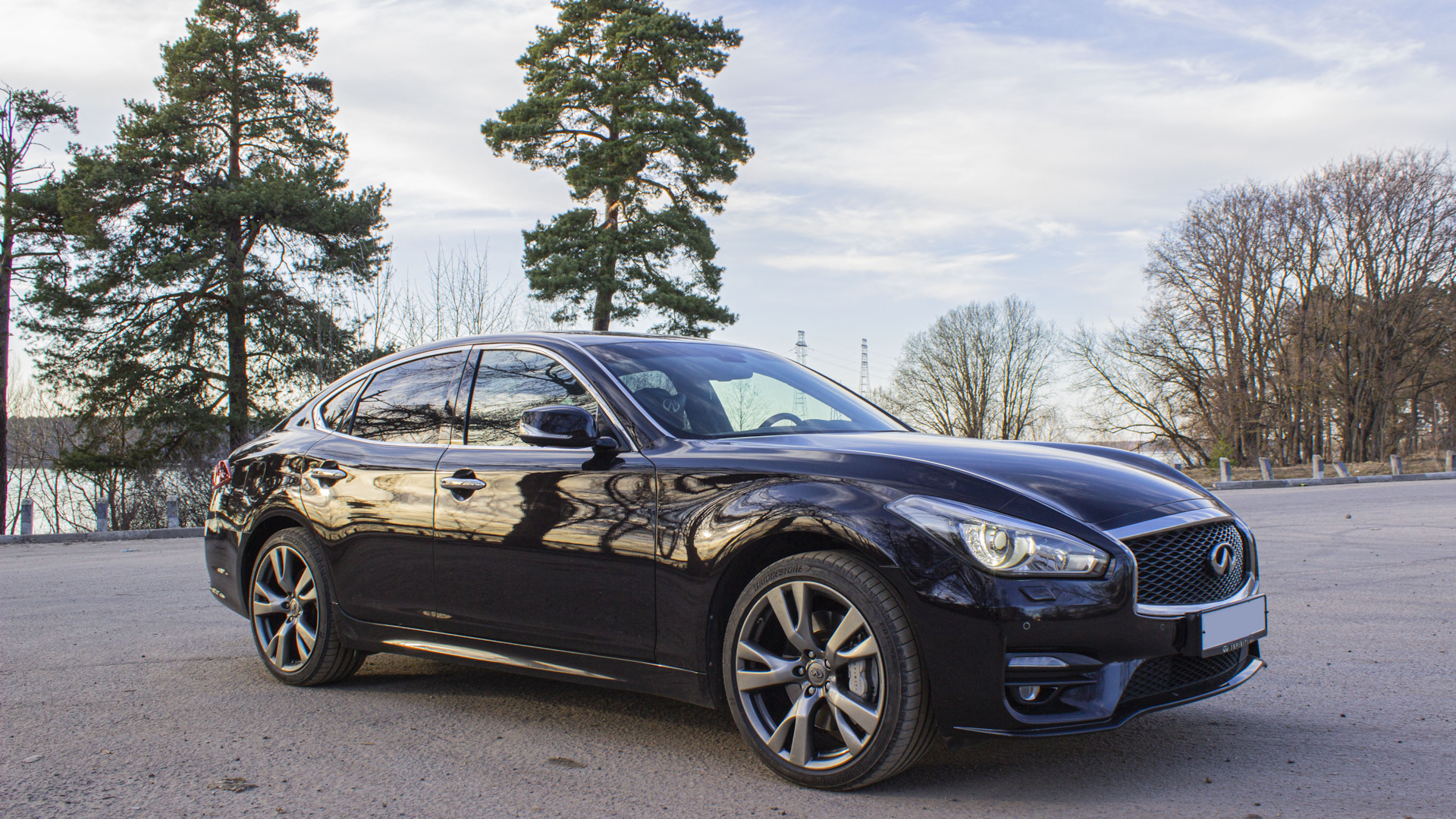 Infiniti Q70 3.7 бензиновый 2017 | Sport Гранат на DRIVE2