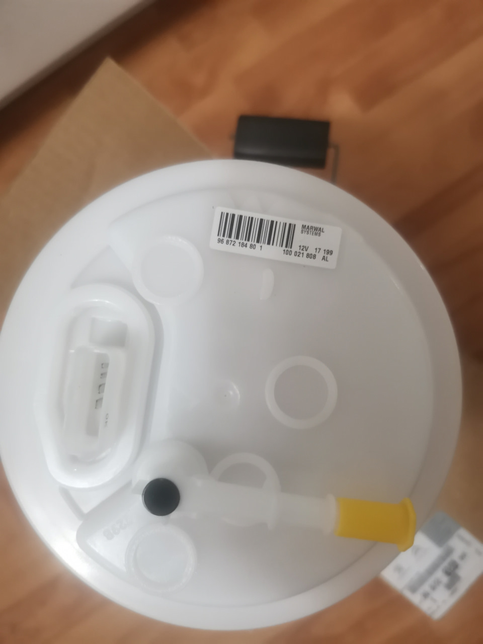 9687218480 Бензонасос в сборе PSA 407, C5 (X7) 1.8-2.0-2.2-3.0i Peugeot ...