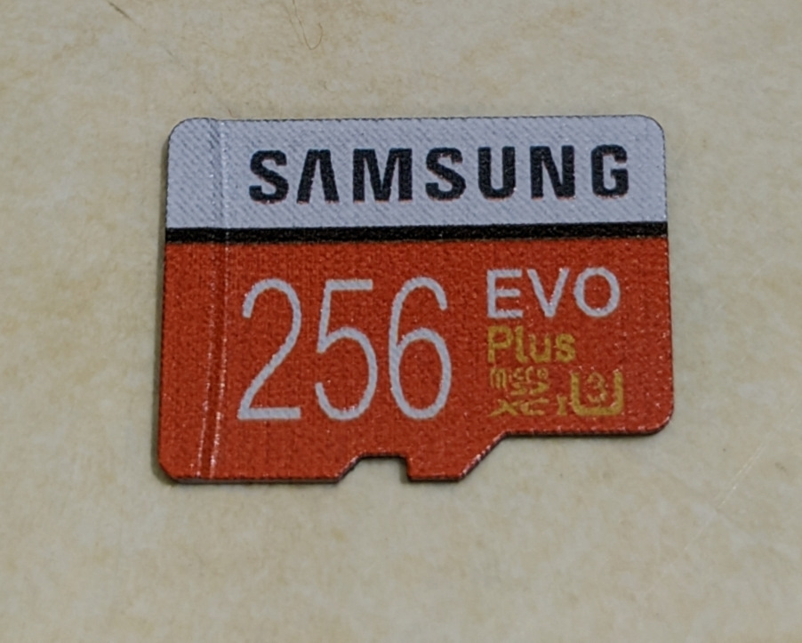 Подделка Micro SD Samsung EVO Plus 256 ГБ class 10 — Changan CS35 Plus (1Gf), 1,4 л, 2023 года ...