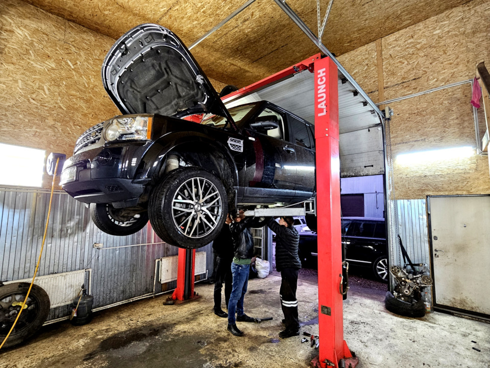 Победа над "дребезжанием" глушителя. — Land Rover Discovery IV, 3 л ...