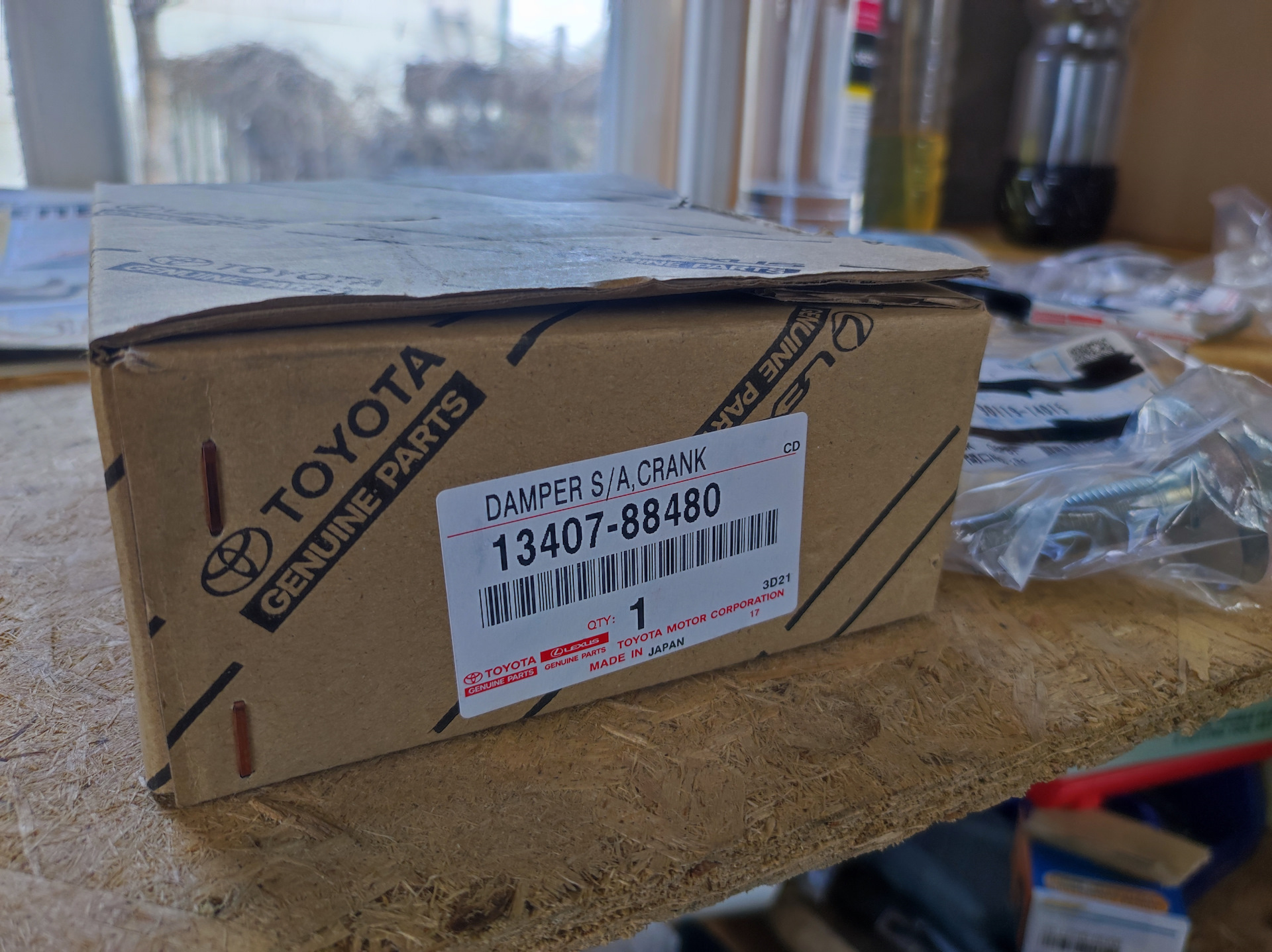 Немного оригинальных запчастей. — Toyota Corolla Levin (AE100/101), 2 л ...