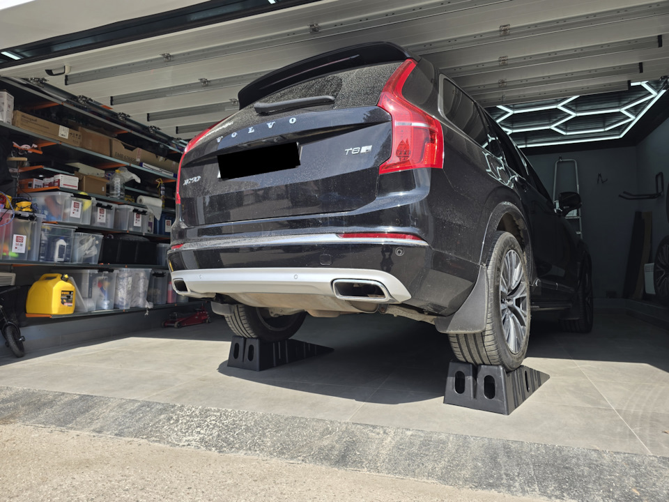 5. Замена масла в ERAD (задний редуктор) — Volvo XC90 (2G), 2 л, 2020 ...