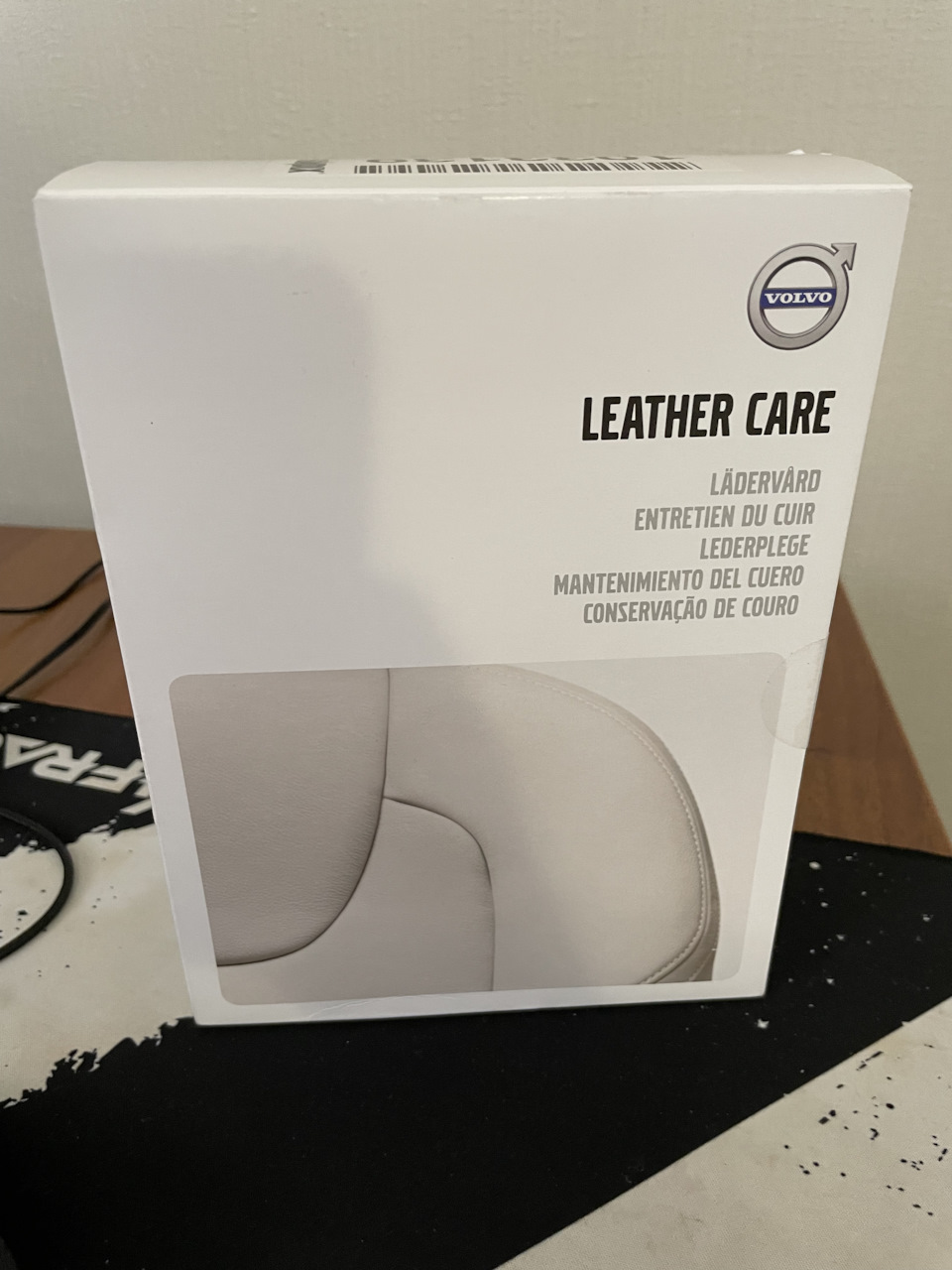 31375176 Уход за кожей Volvo | Запчасти на DRIVE2