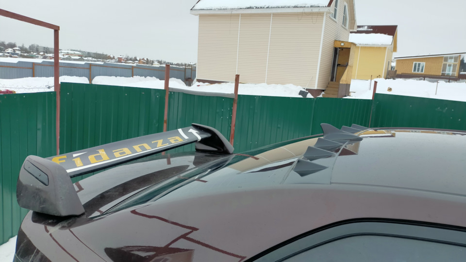 Гребенка(успокоитель, он же рассекатель) на крышу Киа Церато 2 — KIA ...