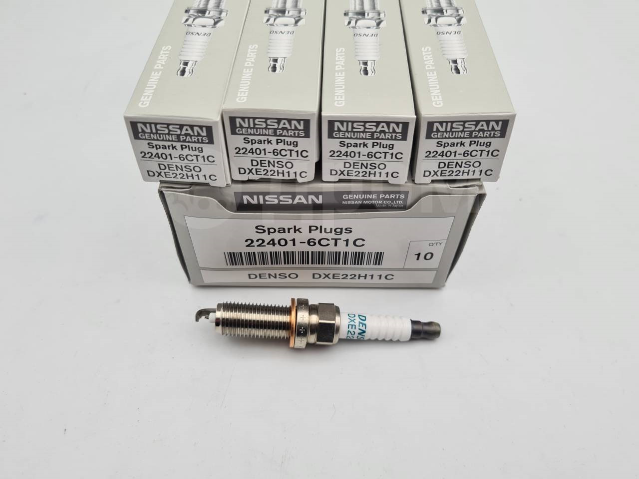 Замена Свечей — Nissan Serena Mk V (C27), 2 л, 2017 года | запчасти ...