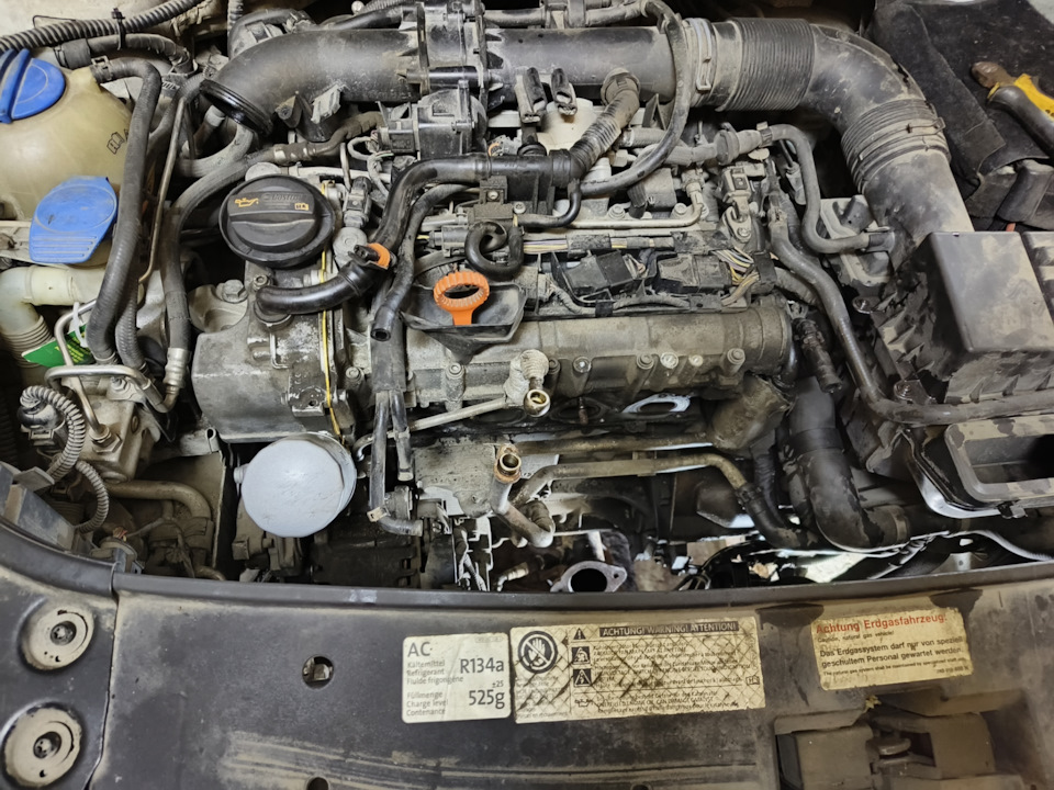 Замена турбокомпрессора — Volkswagen Touran (1G), 1,4 л, 2011 года ...