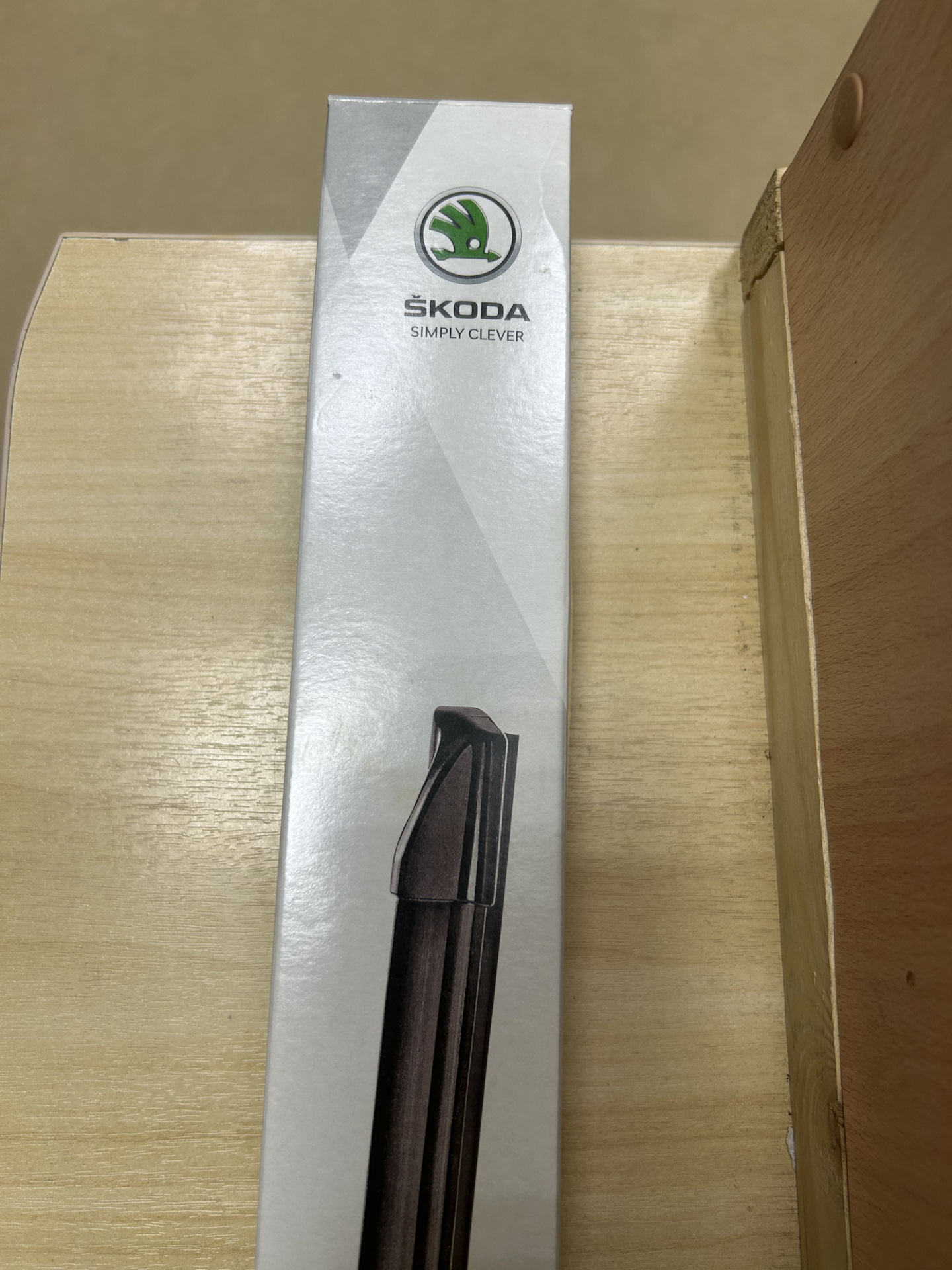 6️⃣3️⃣ Щетки стеклоочистителя от А8 5E4998001 — Skoda Octavia A7 Mk3, 1 ...