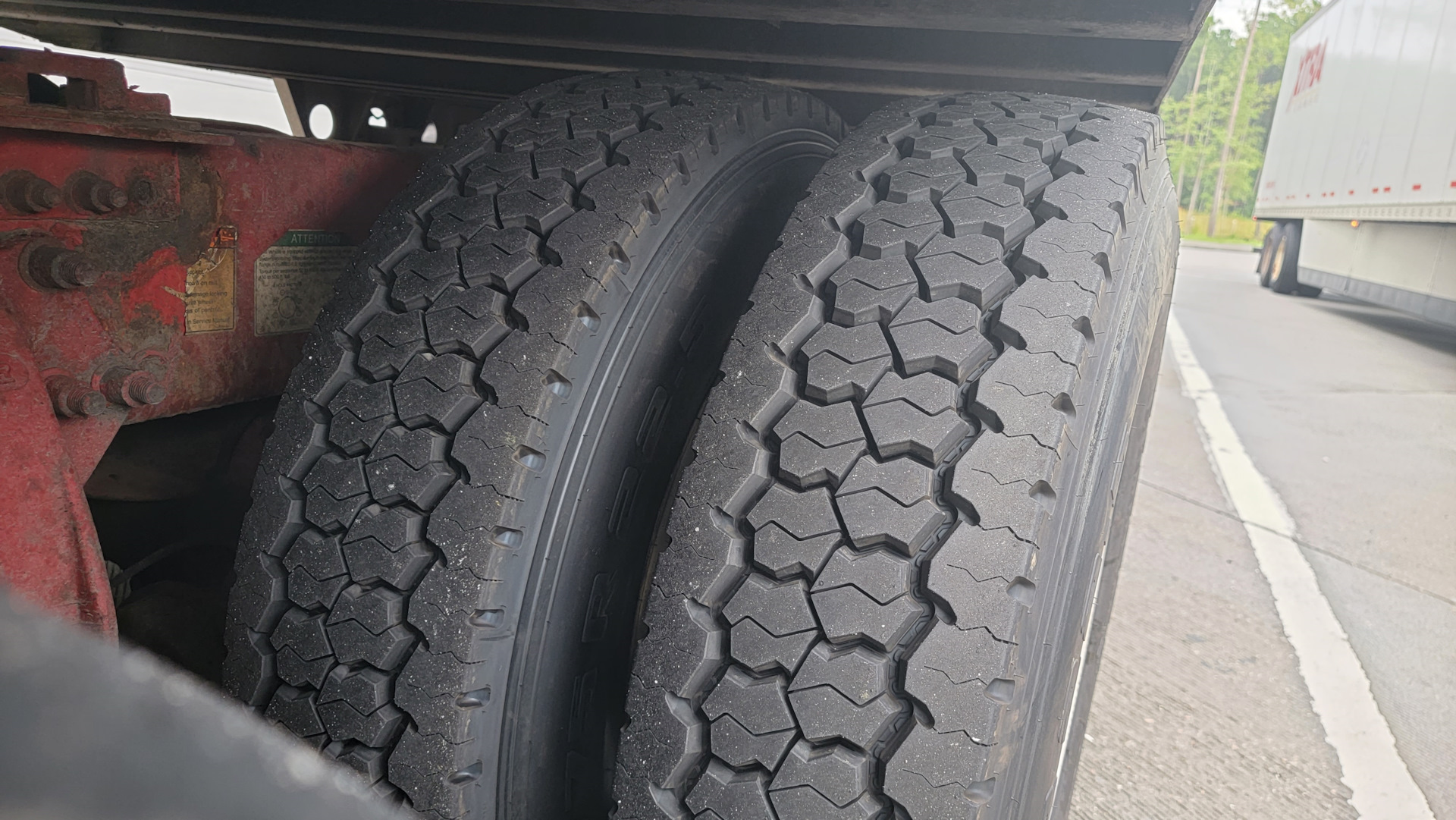 462000 километров (287000 миль) на шинах General D460 — Freightliner ...