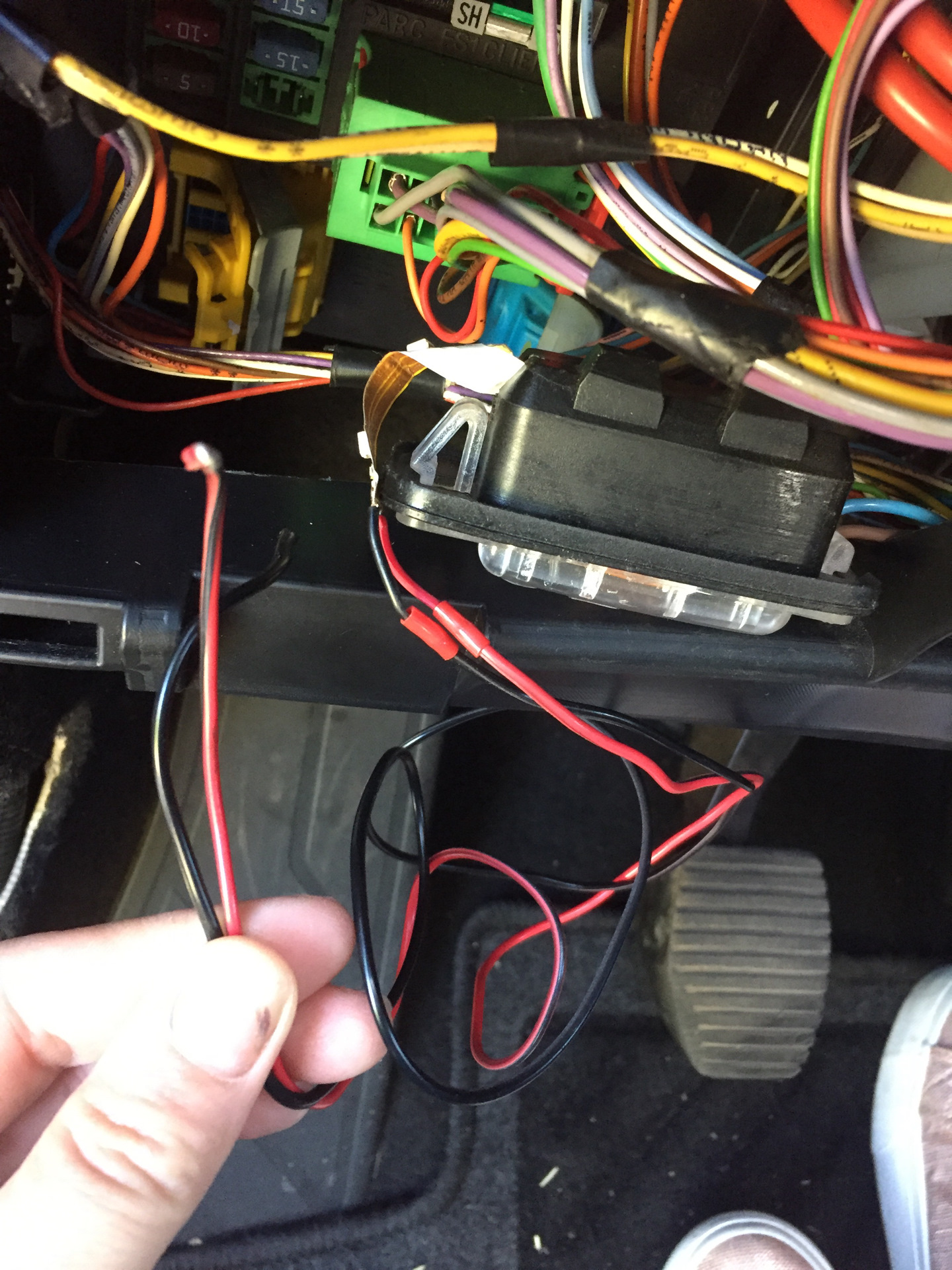 Не работает подсветка ног водителя! Подскажите плиз! — Citroen C4 (2G ...