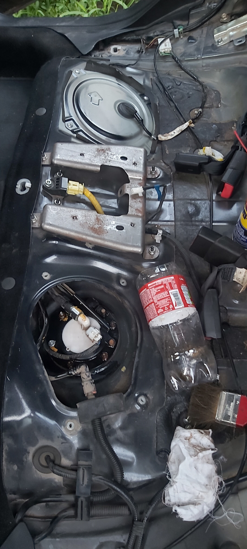 Замена бензонасоса и фильтров — Subaru Forester (SH), 2,5 л, 2008 года ...