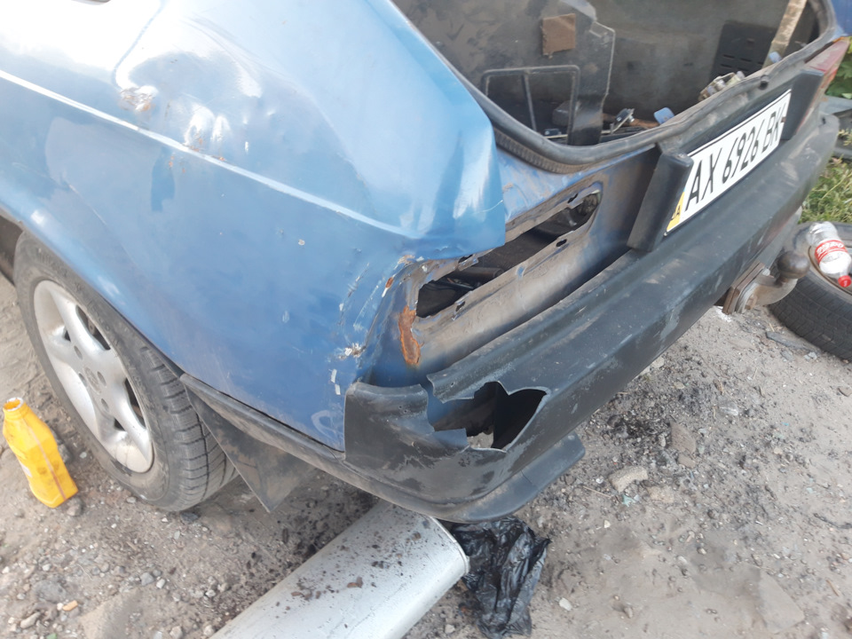 Камера заднего вида с омывателем — Skoda Octavia A7 Mk3, 1,6 л, 2019 ...