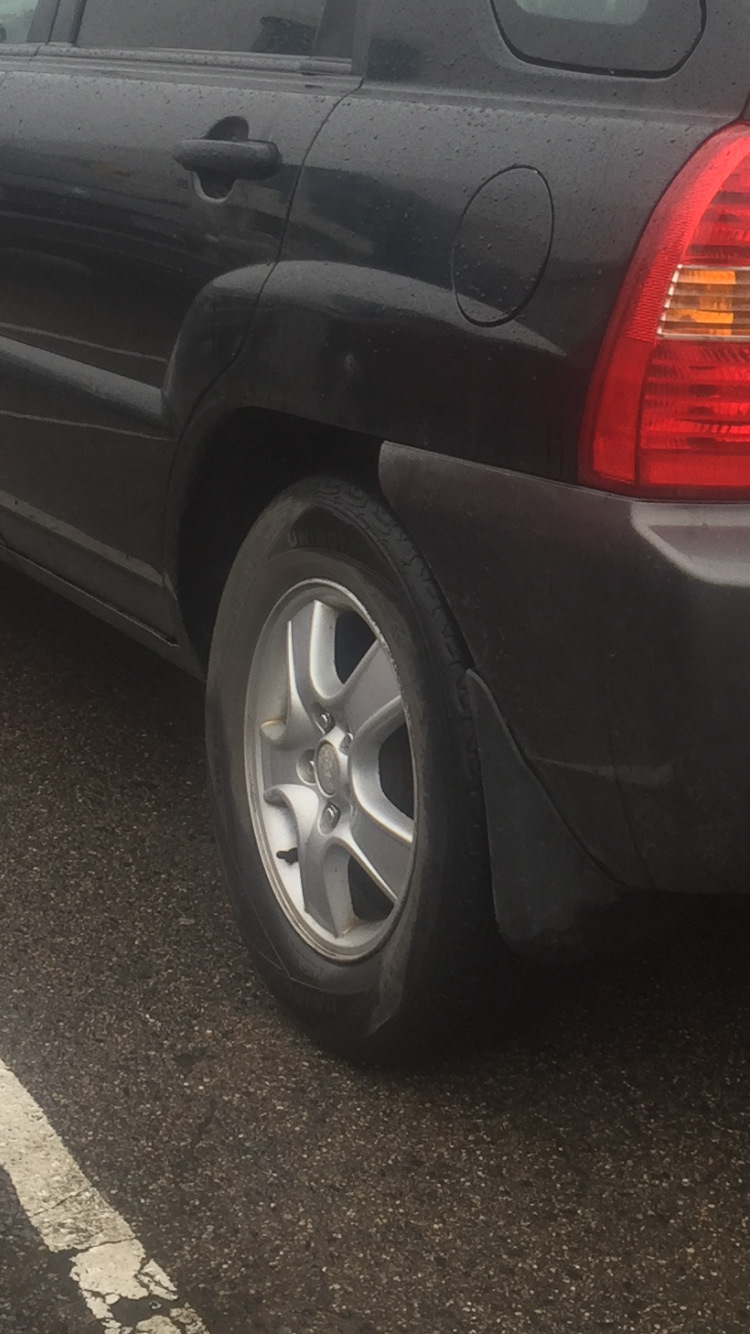 Диски за два года. — KIA Sportage (2G), 2 л, 2006 года | колёсные диски ...