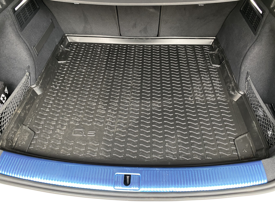 04. Аксессуары (коврики в салон, в багажник, секретки) — Audi Q5 (2G ...