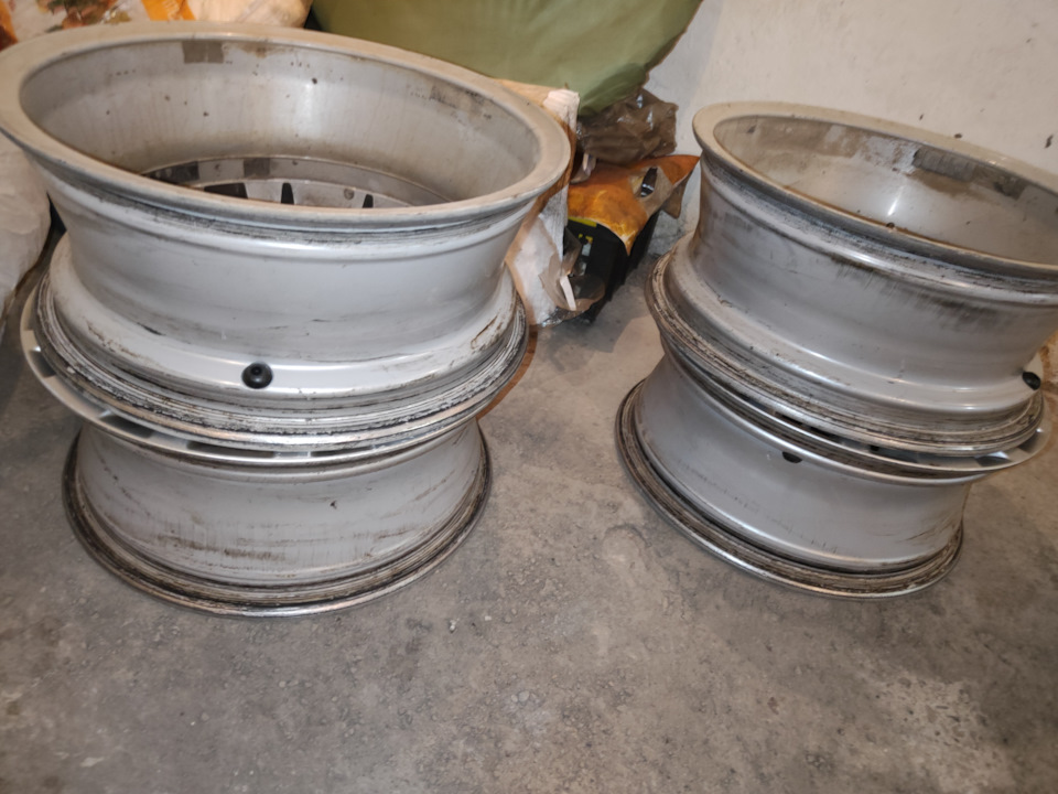 Литые диски Volkswagen 6Jx15 ET40 5x100 на Skoda Rapid (2G), Skoda ...