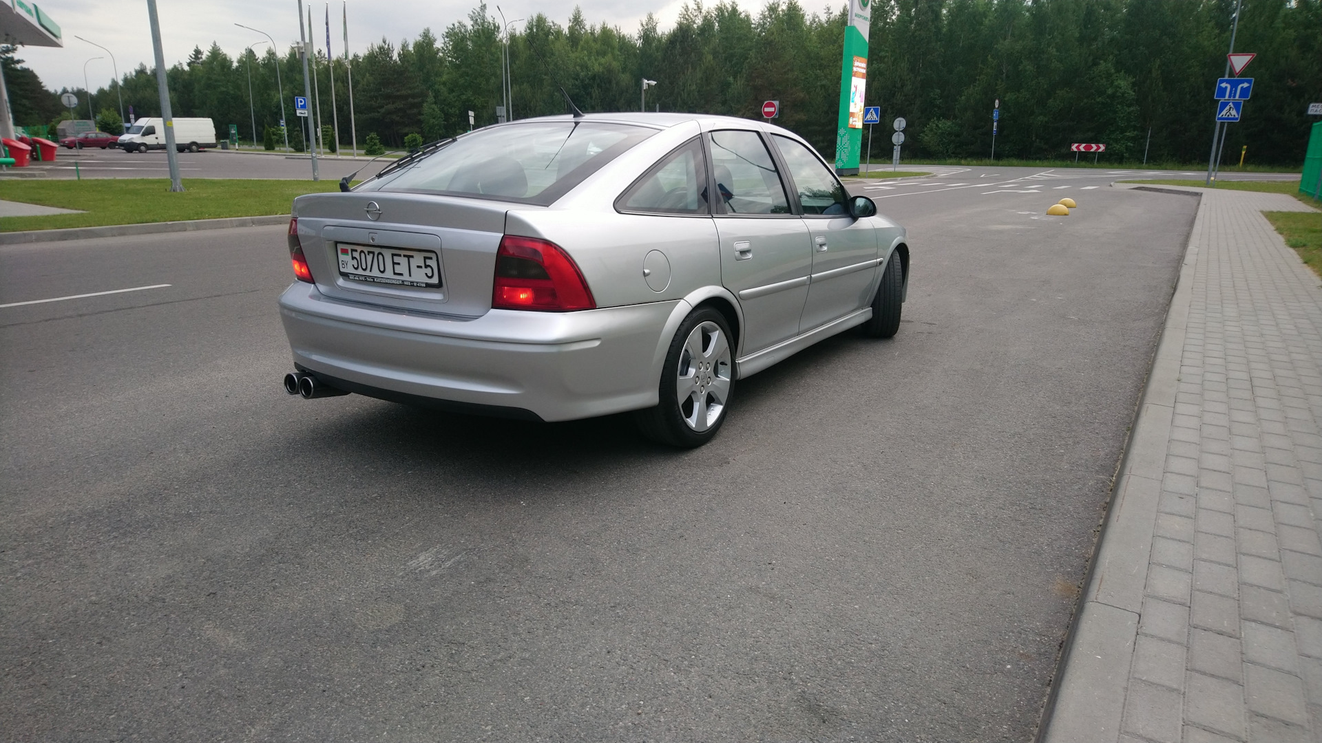 Opel Vectra B 2.2 бензиновый 2001 | Zender на DRIVE2