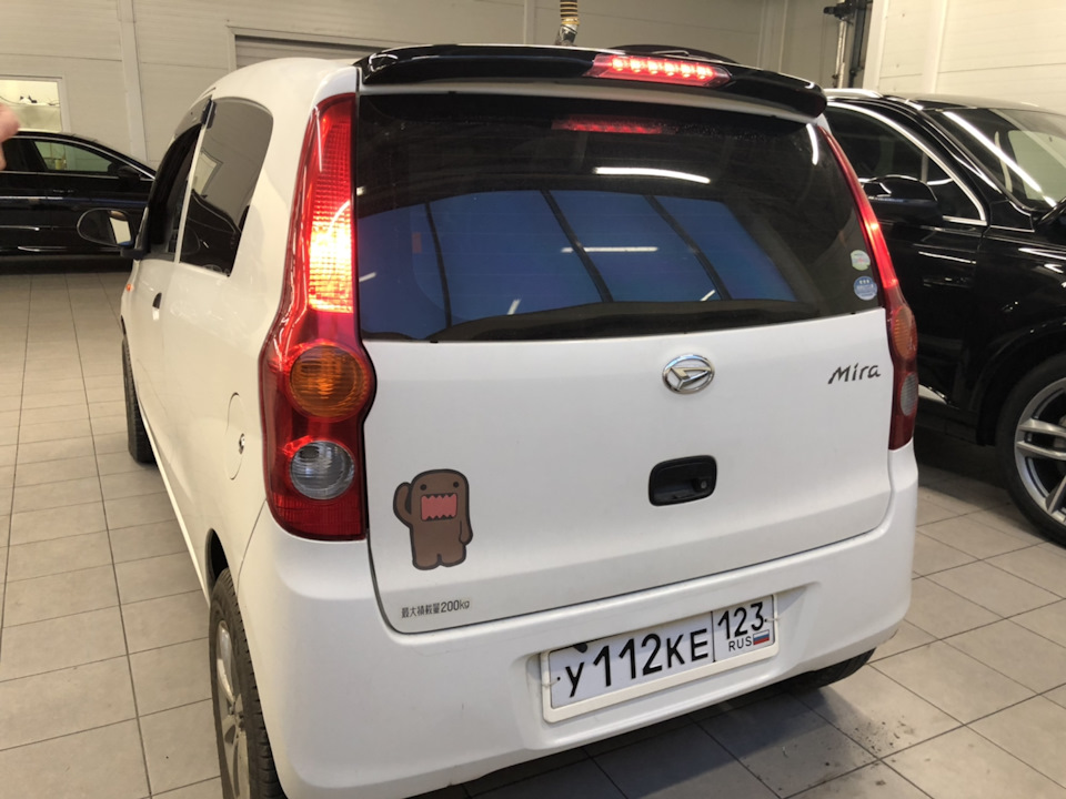 Поставил спойлер на миру — Daihatsu Mira (L275/L285), 0,7 л, 2008 года | стайлинг | DRIVE2