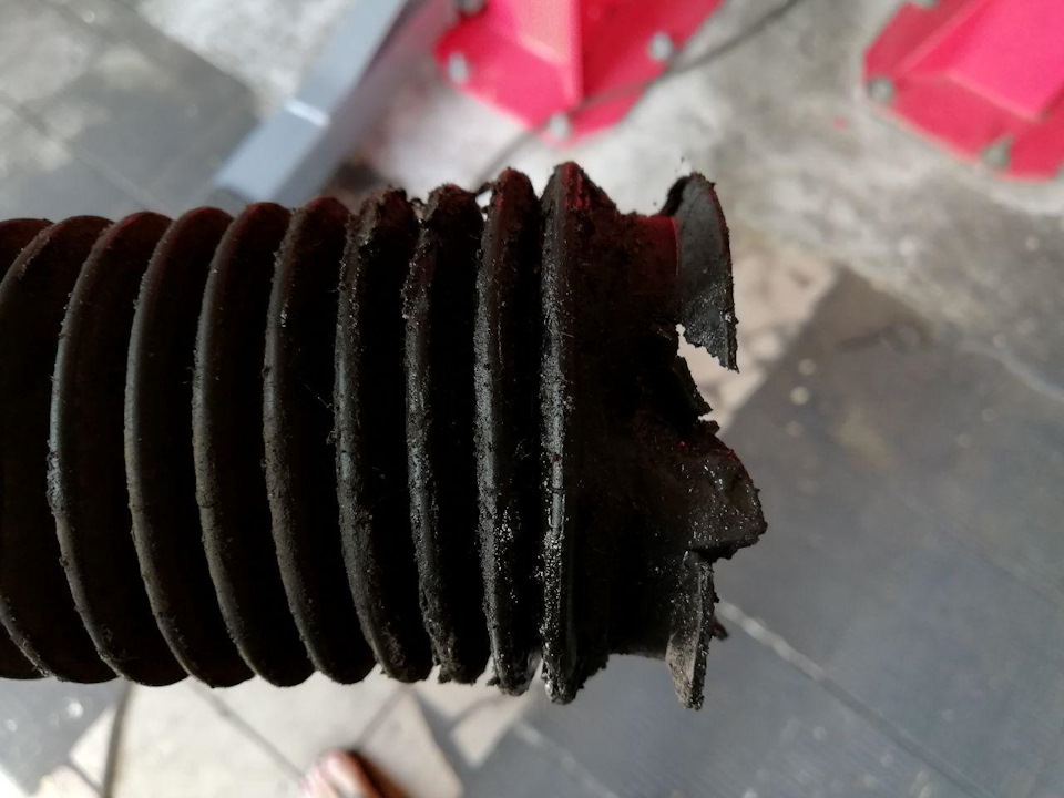 31106779393 Вставная гайка BMW | Запчасти на DRIVE2