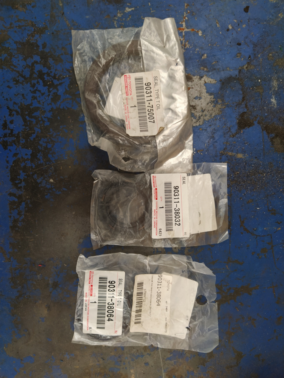 Сальники коробки . — Toyota Cresta (100), 2,5 л, 1999 года | визит на ...