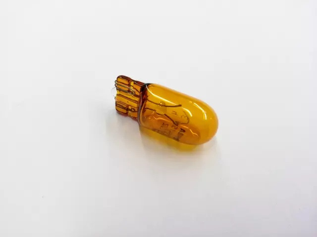 N01775311 Лампа накаливания (WY5W (T10) 12V 5W W2,1x9,5d ORANGE) VAG ...