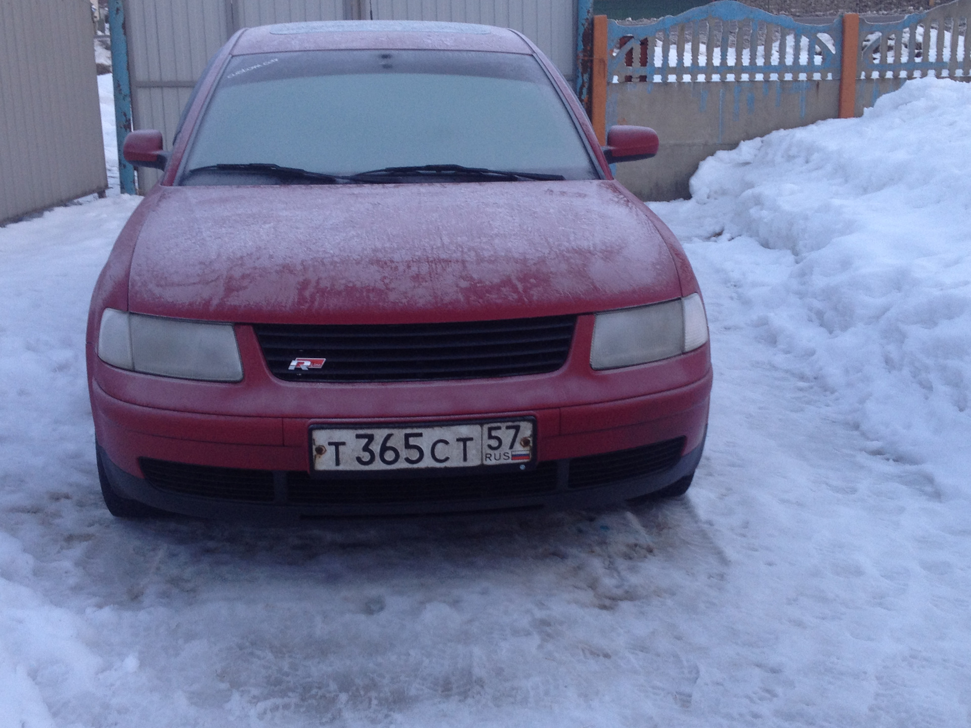 R Line в решётку Vaga B5. — Volkswagen Passat B5, 1,8 л, 1998 года ...