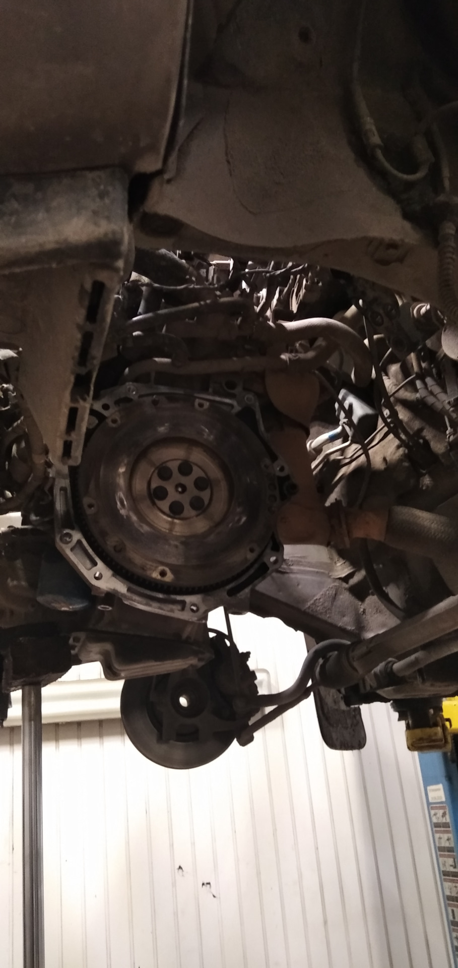 замена сцепления и масла в коробке — KIA Ceed SW (1G), 1,6 л, 2008 года ...