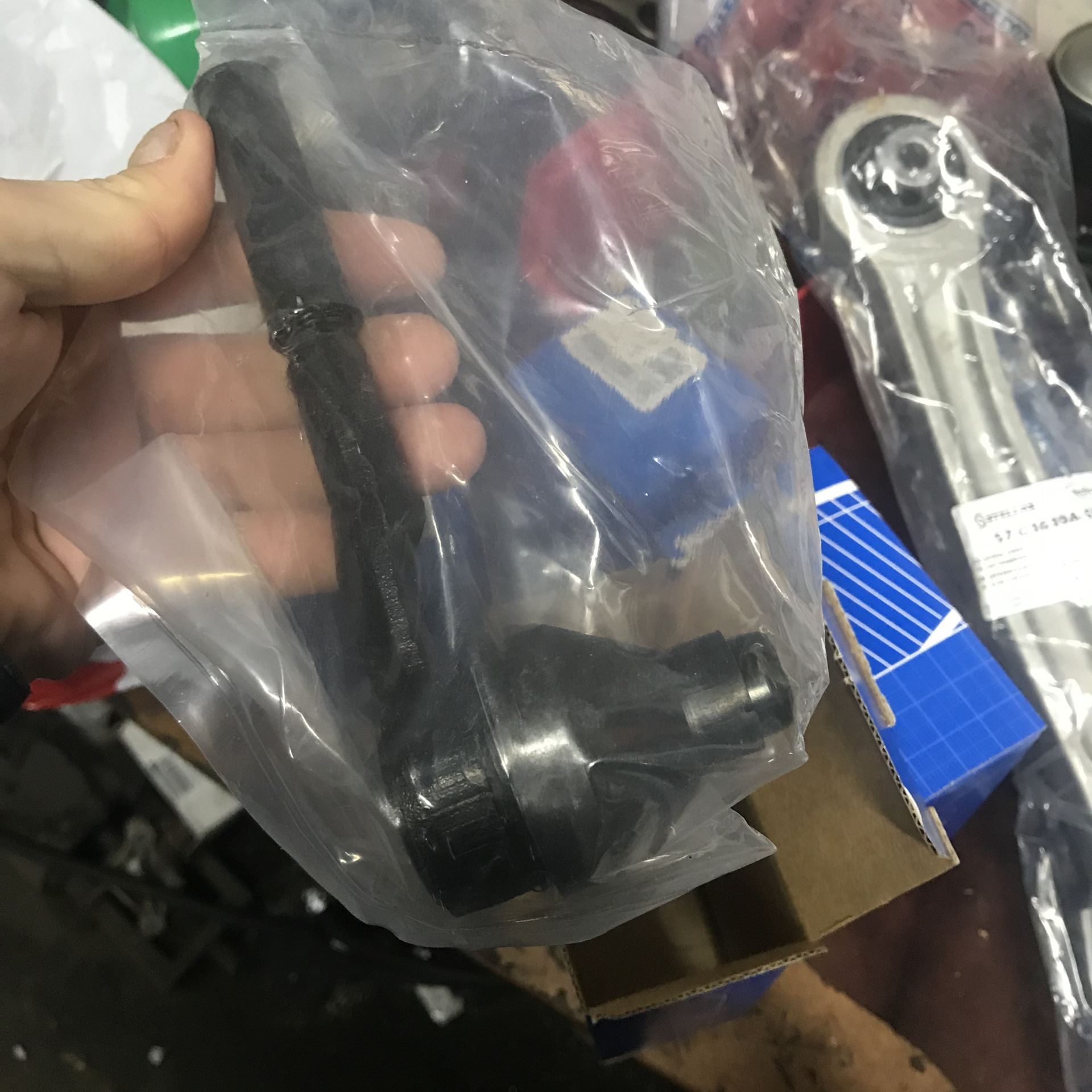 027 Audi A6 C6 — замена рулевой рейки и пары рычагов — Audi A6 (C6), 3 ...