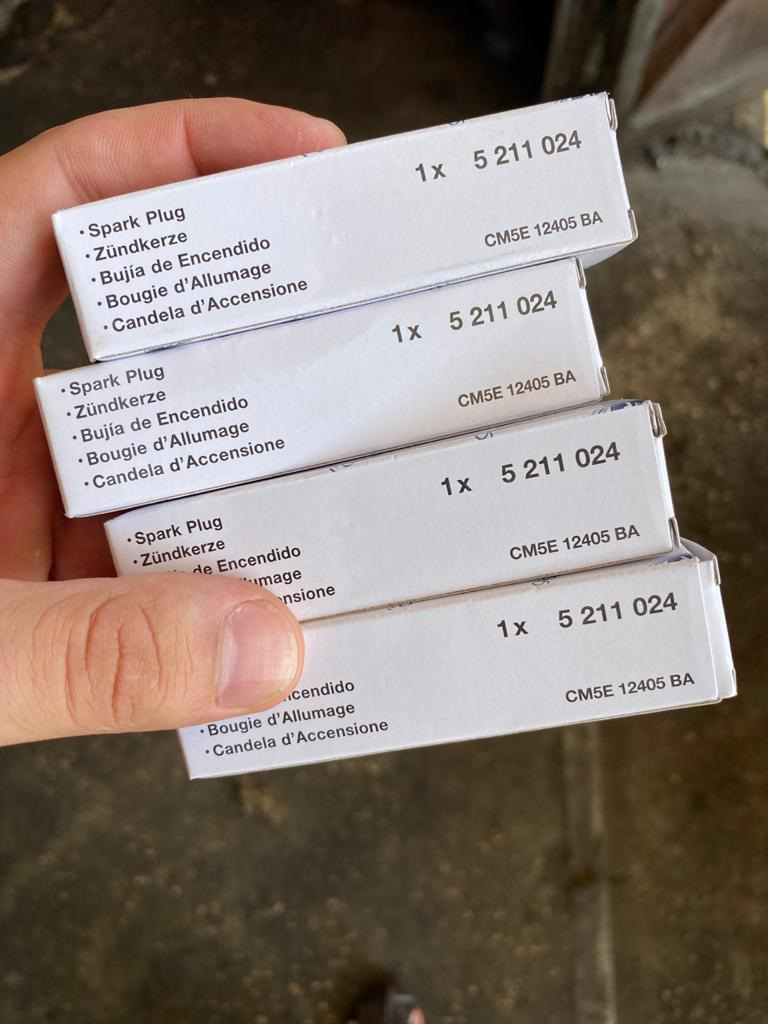 Замена свечей 14.09.2020 г. — Ford Focus Sedan III, 1,6 л, 2012 года ...