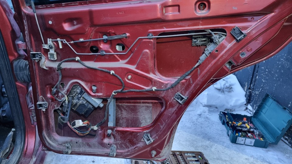 Пока красится, — всякая мелочёвка — Skoda Octavia A4 Mk1, 1,8 л, 2001 ...