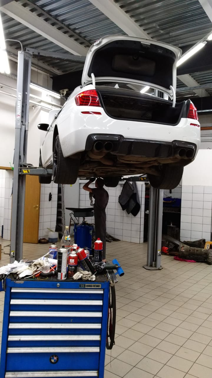 ТО в ЯнисГрек — BMW M5 (F10), 4,4 л, 2013 года | визит на сервис | DRIVE2