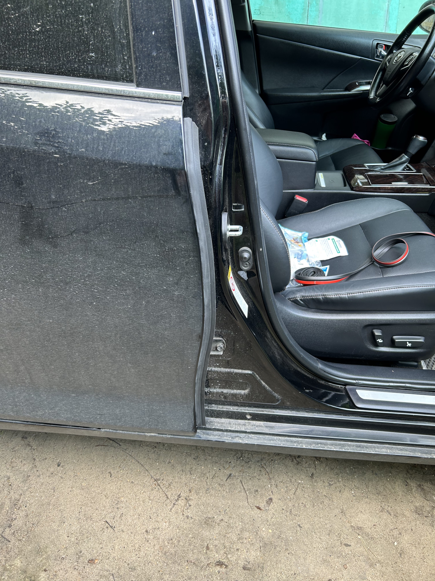 Дополнительные уплотнительные резинки дверей — Toyota Camry (XV50), 2,5 ...