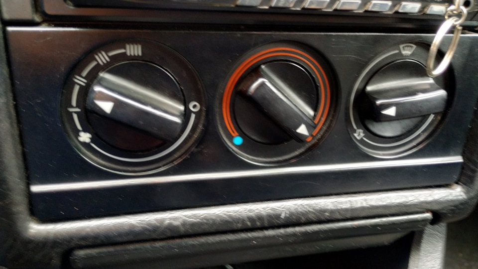 Переключатель скоростей вентилятора печки, лечим. — Audi 80 (B3), 1,8 л ...