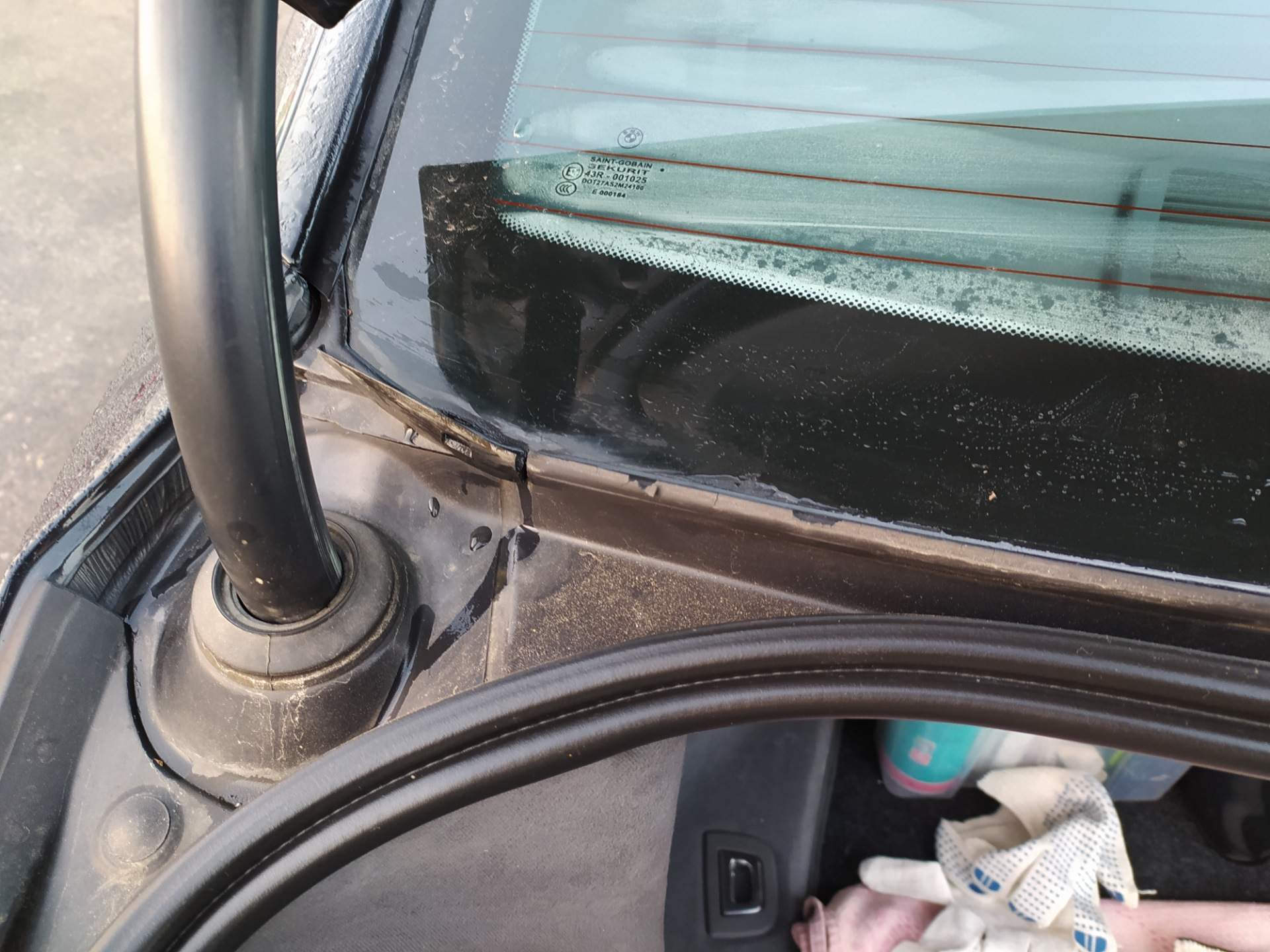 #38 Мелочь, а приятно. Липучки коврика и резинки заднего ветрового ...