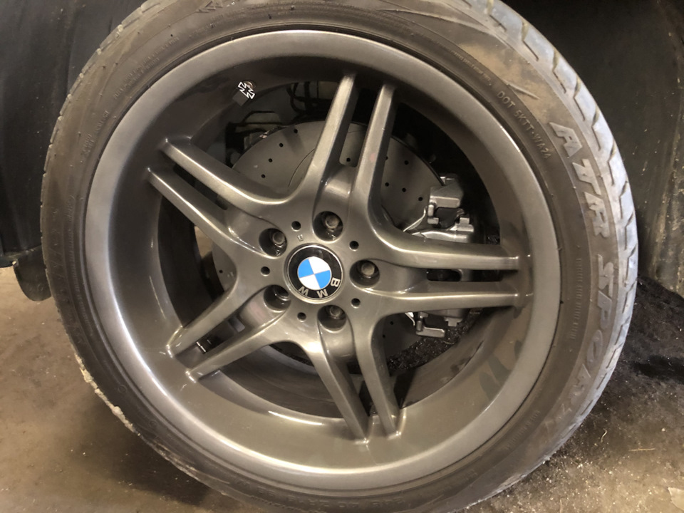 Замена тормозов — BMW X3 (E83), 3 л, 2004 года | визит на сервис | DRIVE2