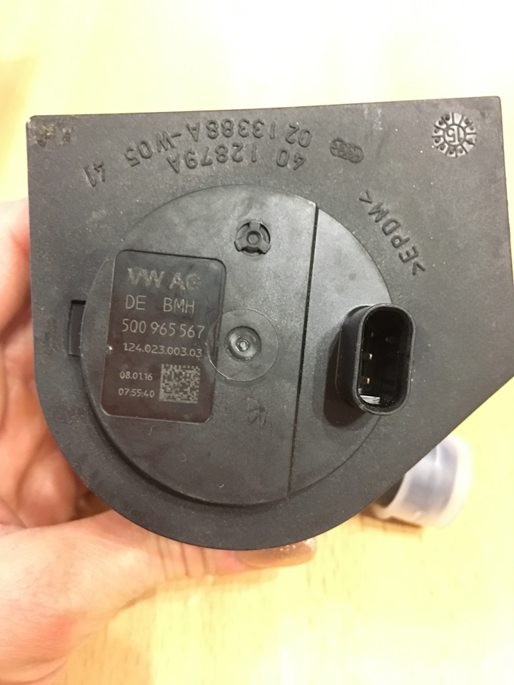 5Q0965567 Насос системы охлаждения VAG | Запчасти на DRIVE2