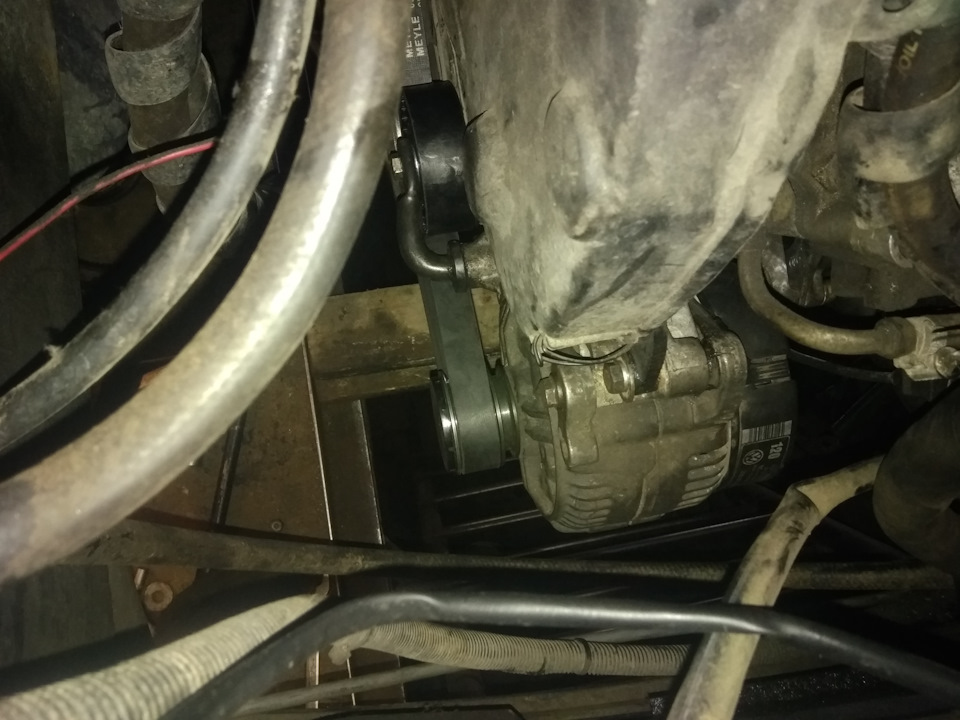 Замена передних приводов, ступичных на BMW X5 E53 — BMW X5 (E53), 3 л ...