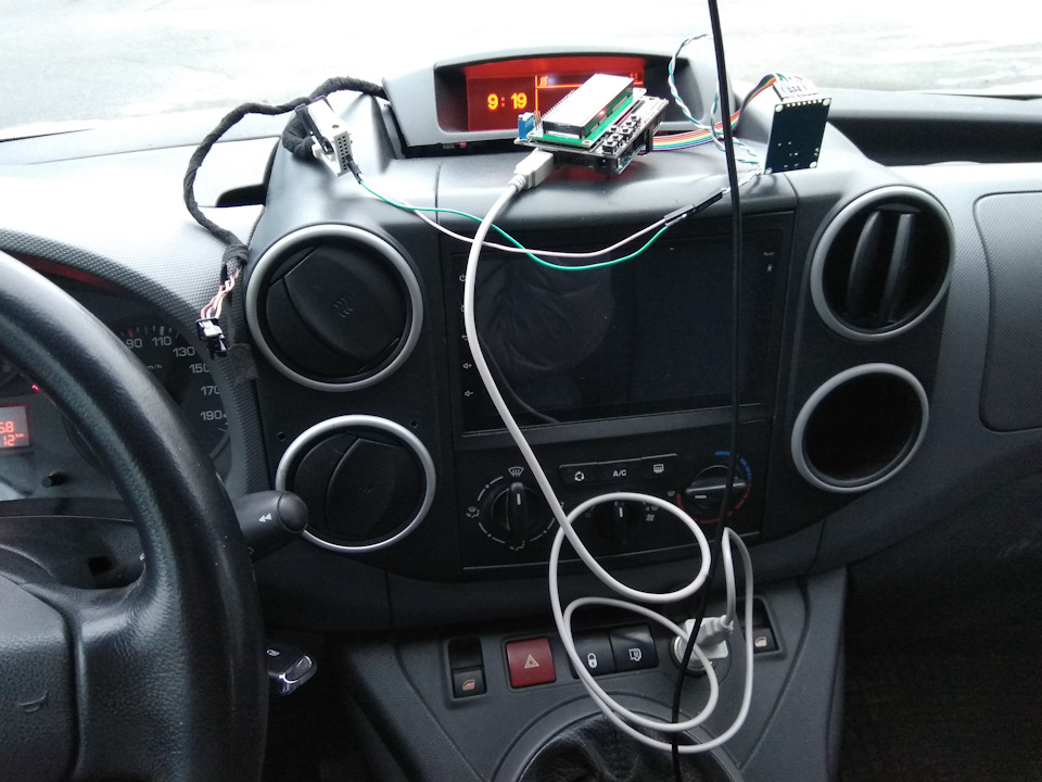 5Q0825236P Изоляция моторного отделения VAG | Запчасти на DRIVE2