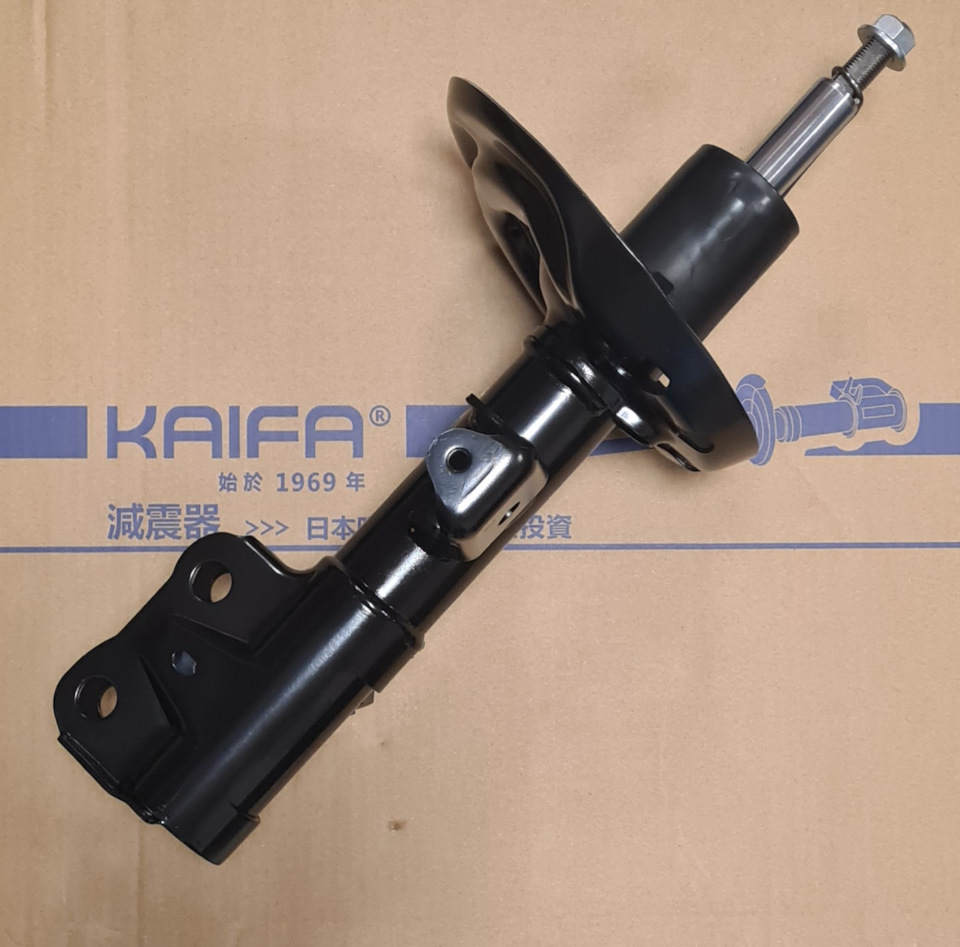 Заполняем ниши — Toyota Camry XV70 — KAIFA на DRIVE2