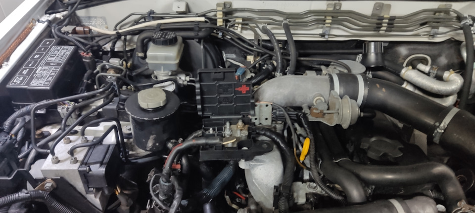 Немного VAGa в Ниссан — Nissan Terrano Regulus, 3,2 л, 1997 года ...