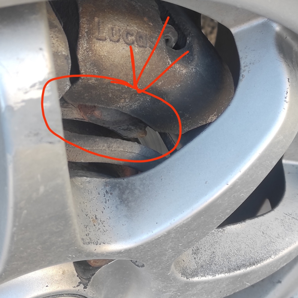 Передние тормозные колодки Marshall на Рено Сандеро — Renault Sandero ...